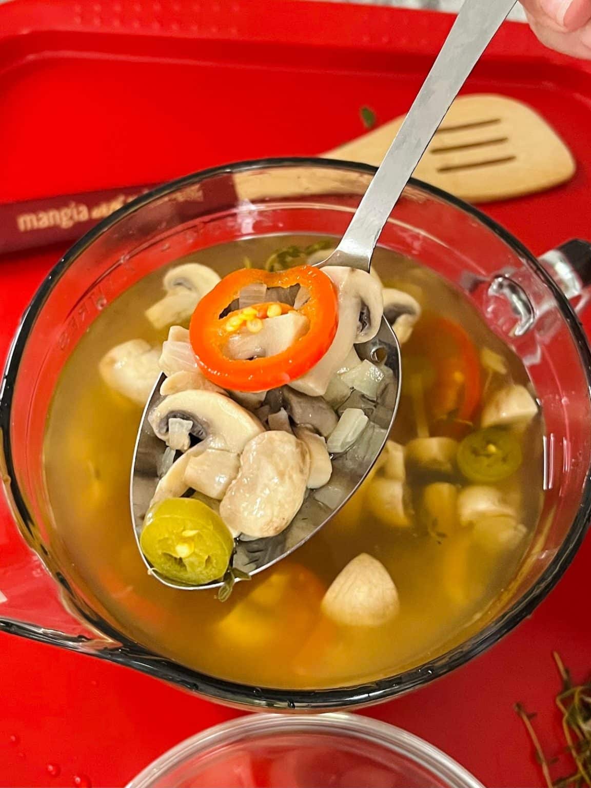 Pickled Mushrooms, Italian-Style ~ Marinated Deli Mushrooms