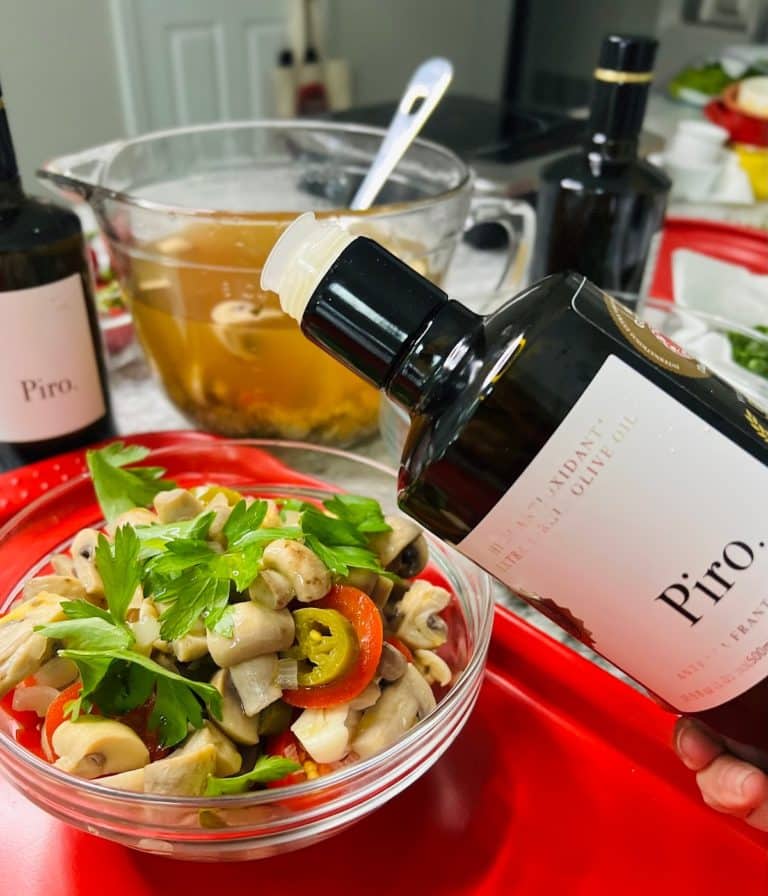 Pickled Mushrooms, Italian-Style ~ Marinated Deli Mushrooms