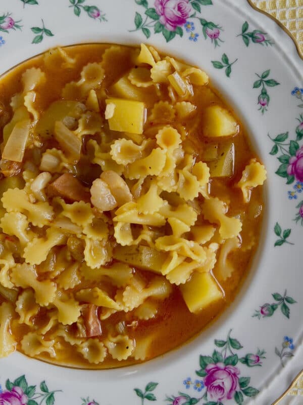 Pasta e Patate (One Pot) ~ Italian Pasta with Potatoes - Mangia with ...
