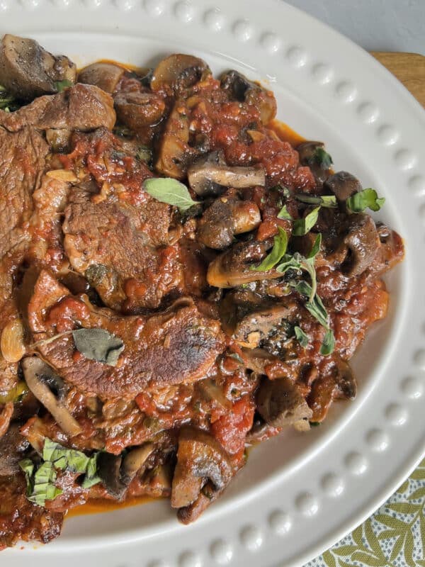 Pizzaiola Sauce with Beef ~ Steak Pizzaiola (Italian American)