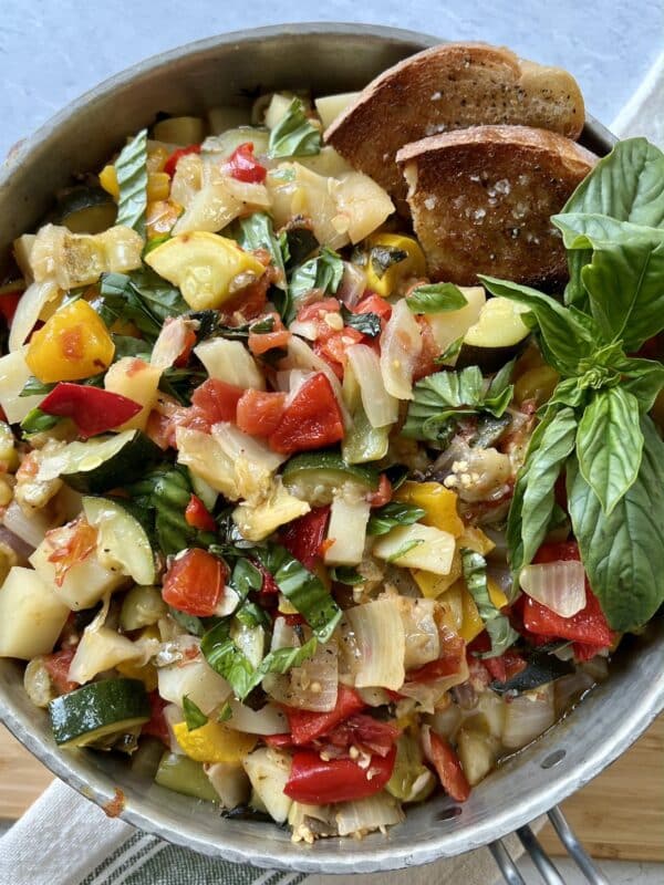 Ciambotta ~ Italian Summer Vegetable Stew (Giambotta)