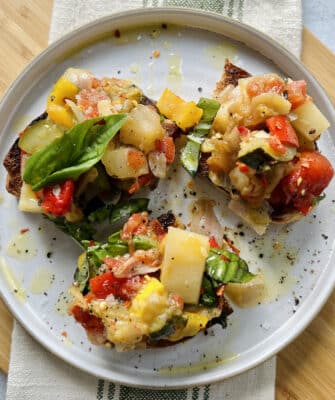 Ciambotta ~ Italian Summer Vegetable Stew (Giambotta)