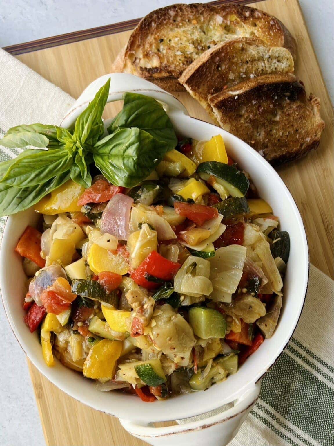 Ciambotta ~ Italian Summer Vegetable Stew (Giambotta)