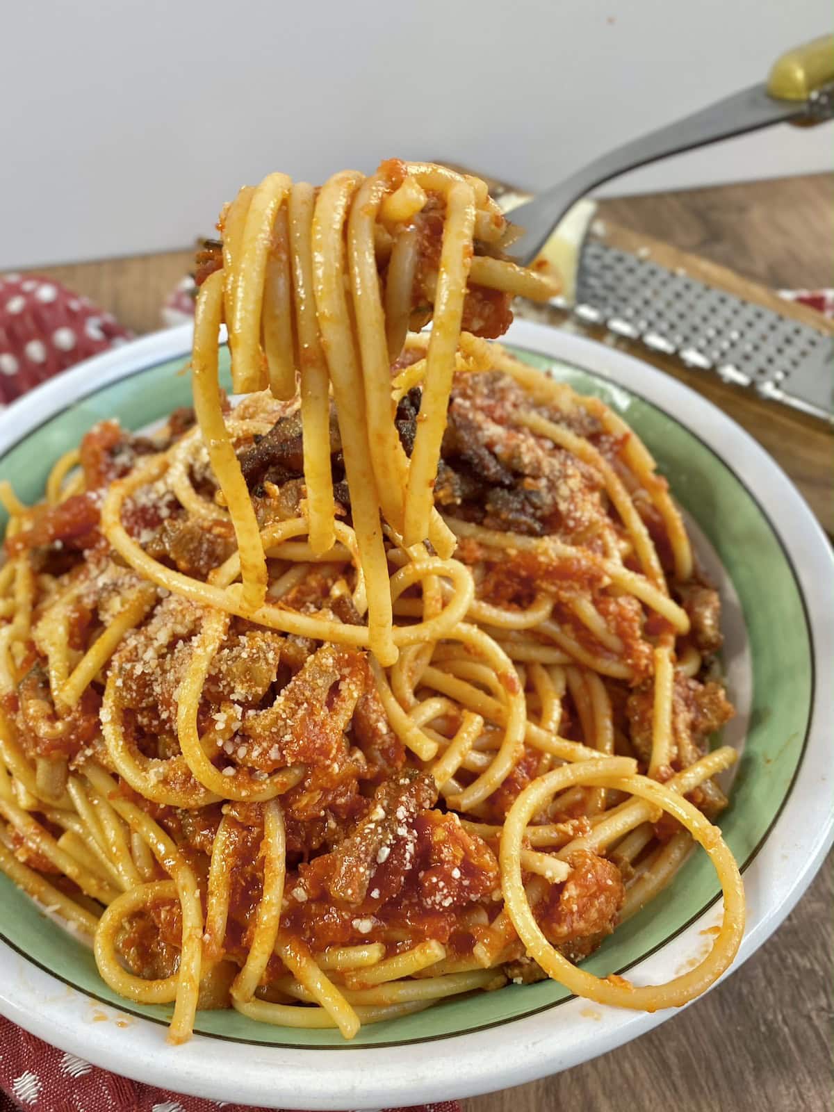 Authentic Amatriciana Sauce with Bucatini (The Best Roman Pasta)