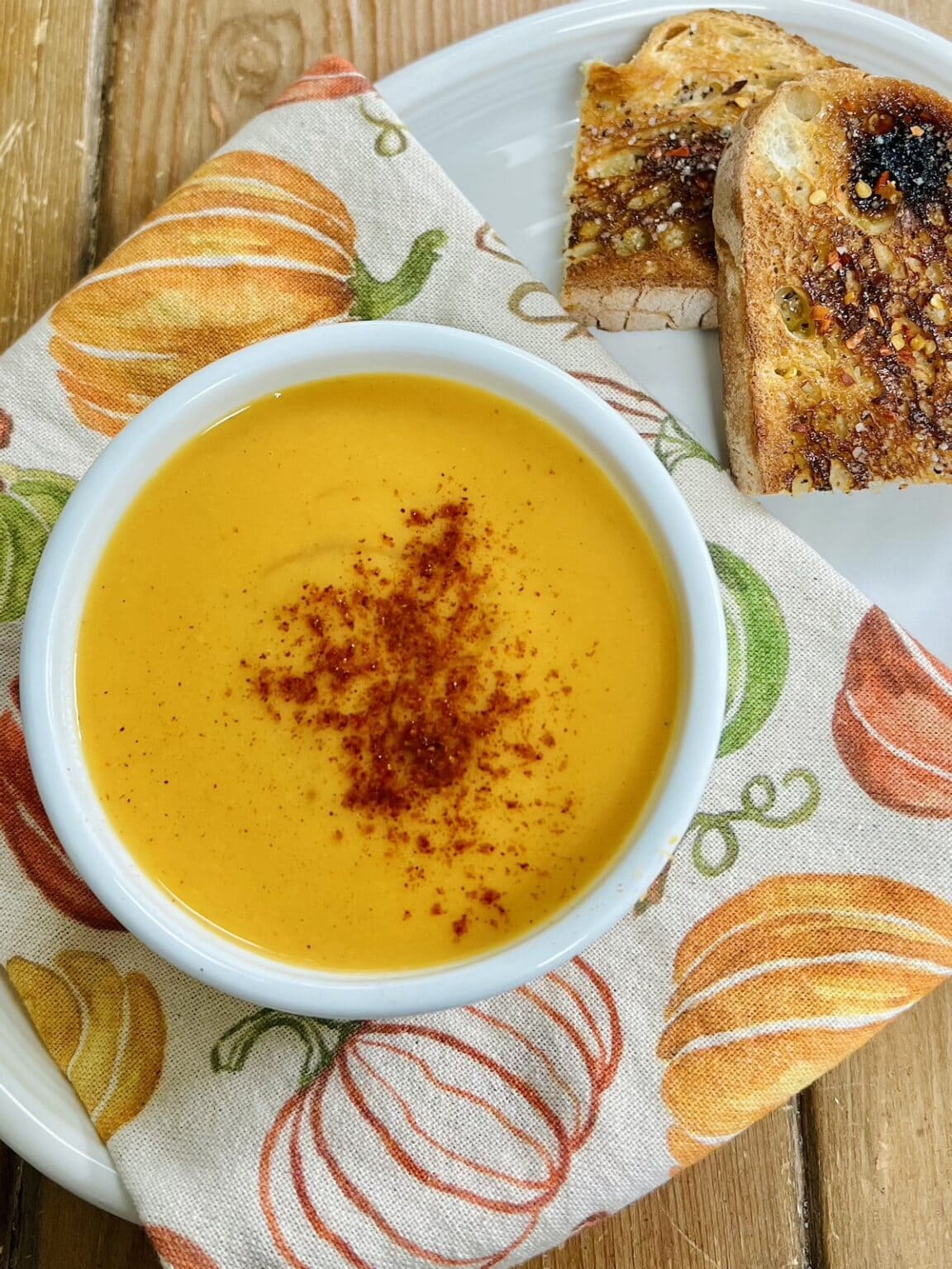 Sweet Potato Soup with Apples (Very Easy) - Perfect for Fall!