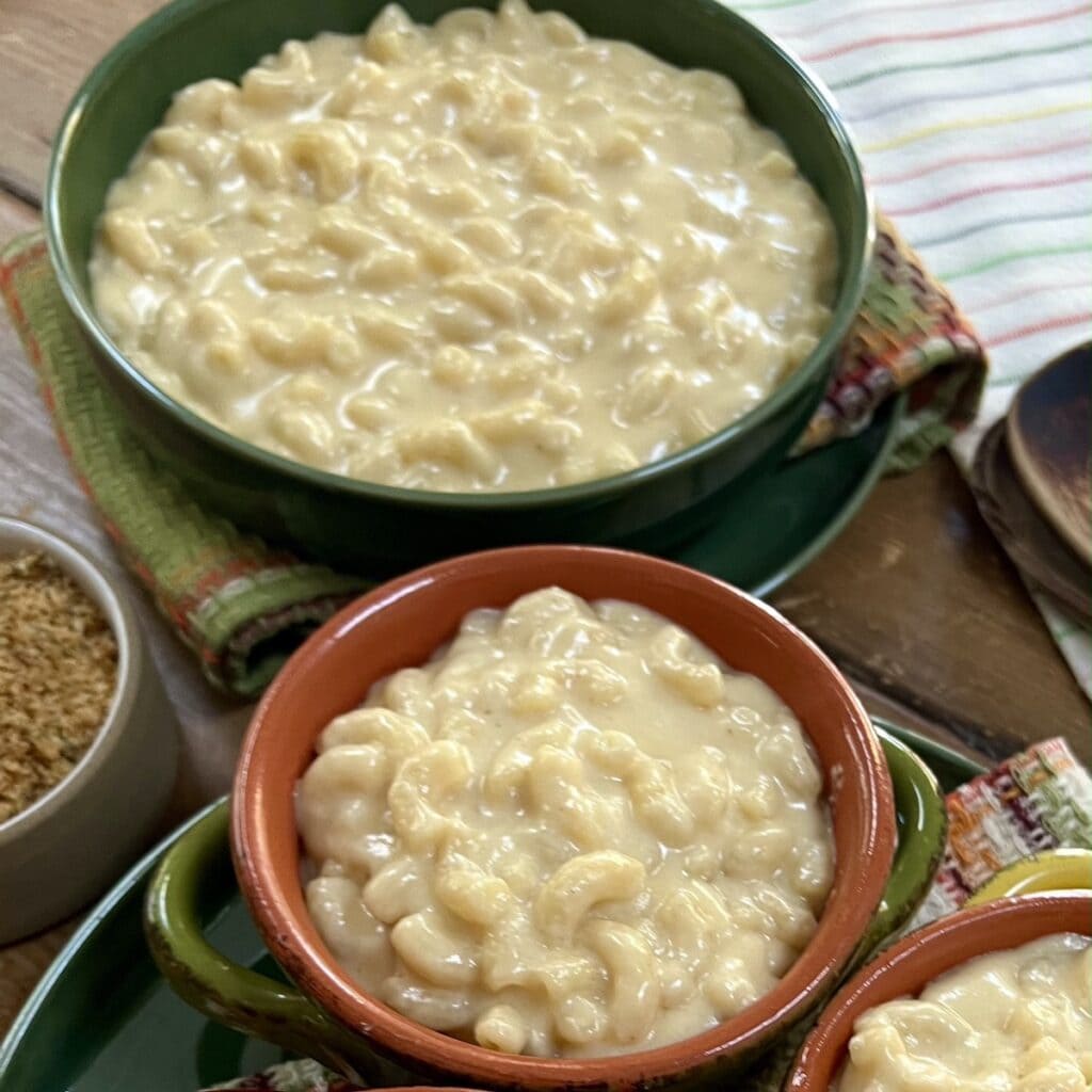 White Cheddar Cheese Mac and Cheese (Stovetop)