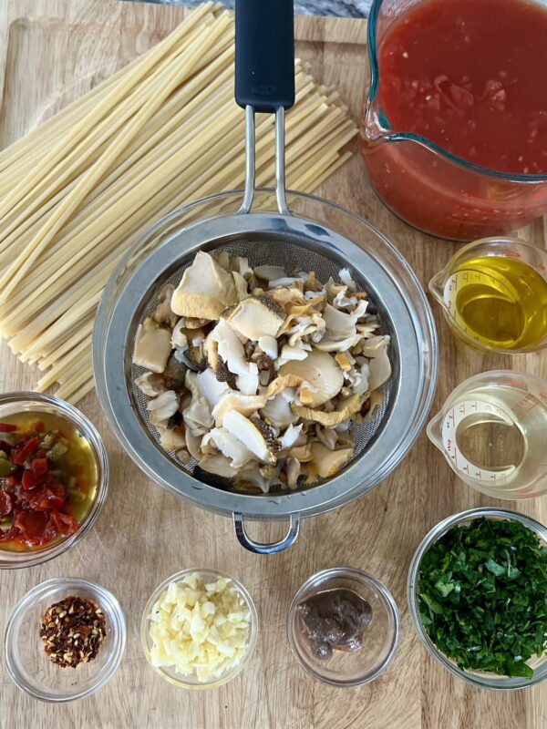 Scungilli Pasta in Spicy Marinara/Fra Diavolo (for Christmas Eve)