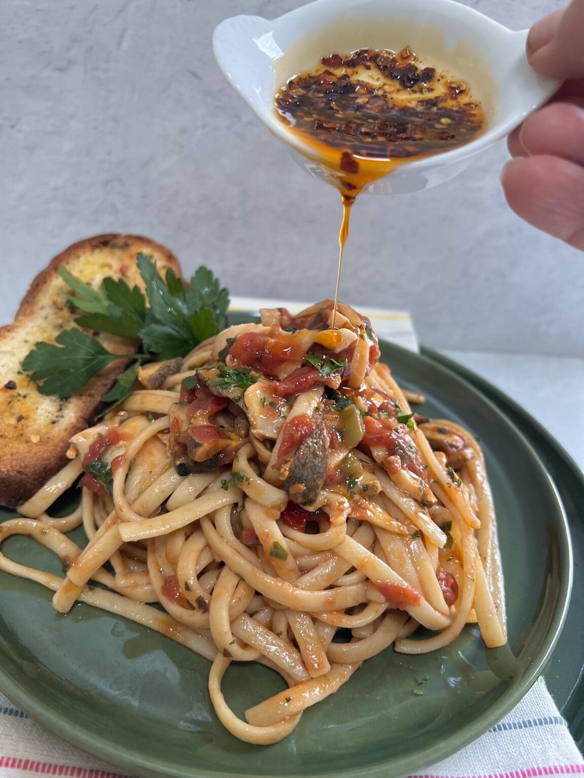 Scungilli Pasta in Spicy Marinara/Fra Diavolo (for Christmas Eve)