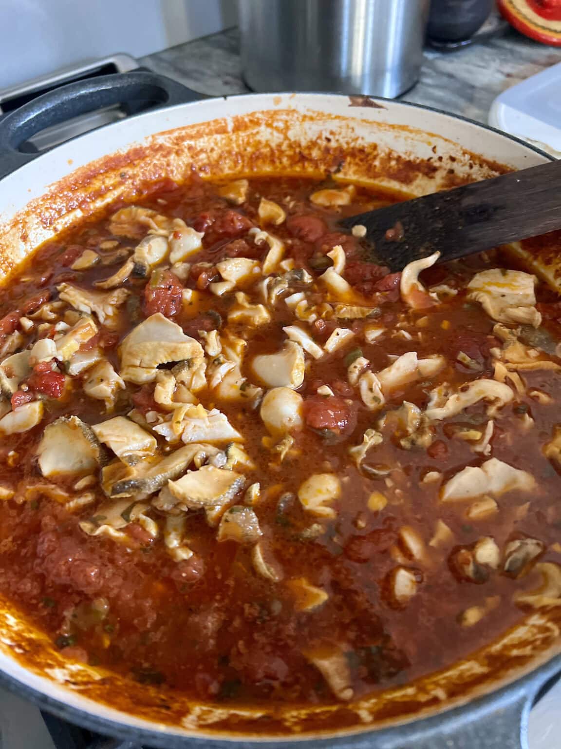 Scungilli Pasta in Spicy Marinara/Fra Diavolo (for Christmas Eve)