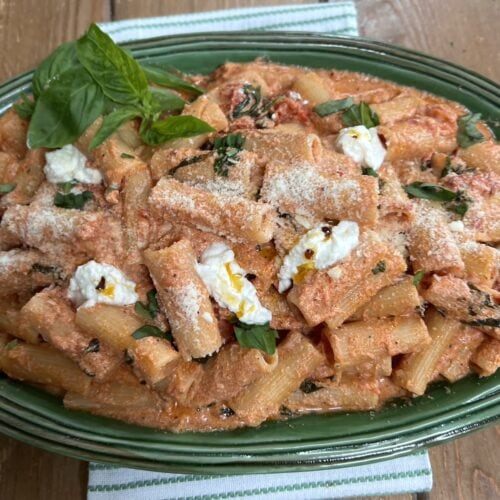 Creamy Ricotta Tomato Pasta (Super Easy & Everyone Loves!)