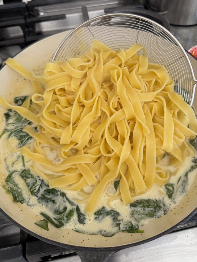 Tagliatelle al Limone ~ Lemon Pasta with Spinach in 20 Minutes!